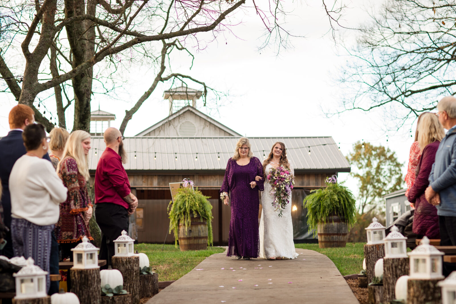 Tennessee Winter Wedding | Chelsea + Nick | deannapaigephoto.com